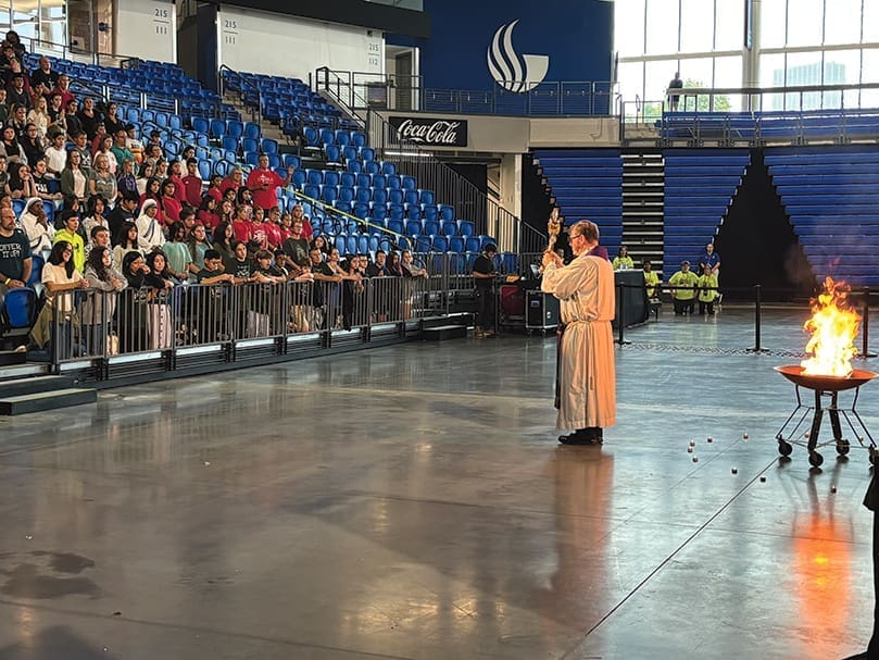 Middle schoolers embrace Gospel of Jesus at ‘Holy Fire’ - Georgia ...